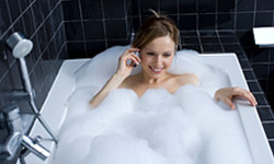 How to Clean Your Cell Phone | HowStuffWorks