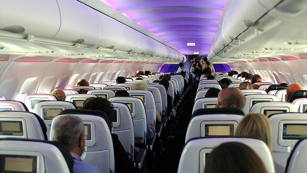 What Gets Left In Out On In Flight Movies Nowadays HowStuffWorks