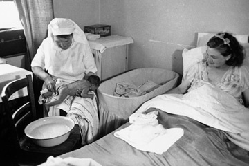 Midwives and Home Births | HowStuffWorks