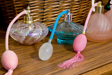 How to Pick a Fragrance for Your Girl | HowStuffWorks