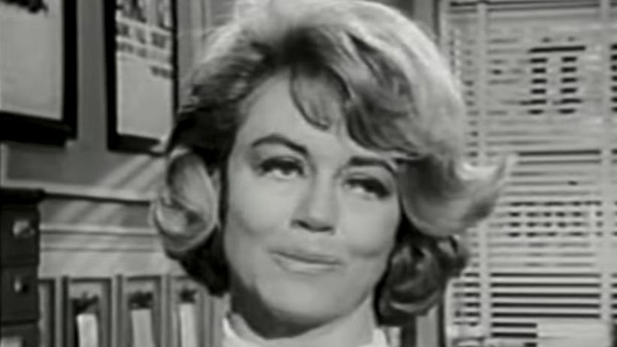 Constance Mackenzie's Instagram, Twitter & Facebook on IDCrawl