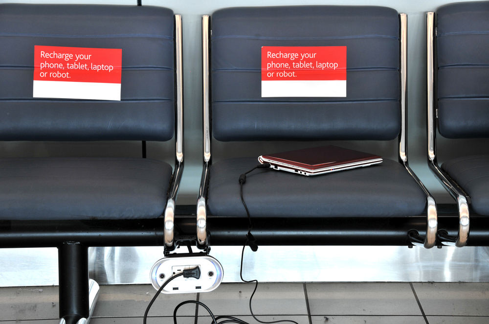 8 Unspoken Rules of the Airport Charging Station | MapQuest Travel