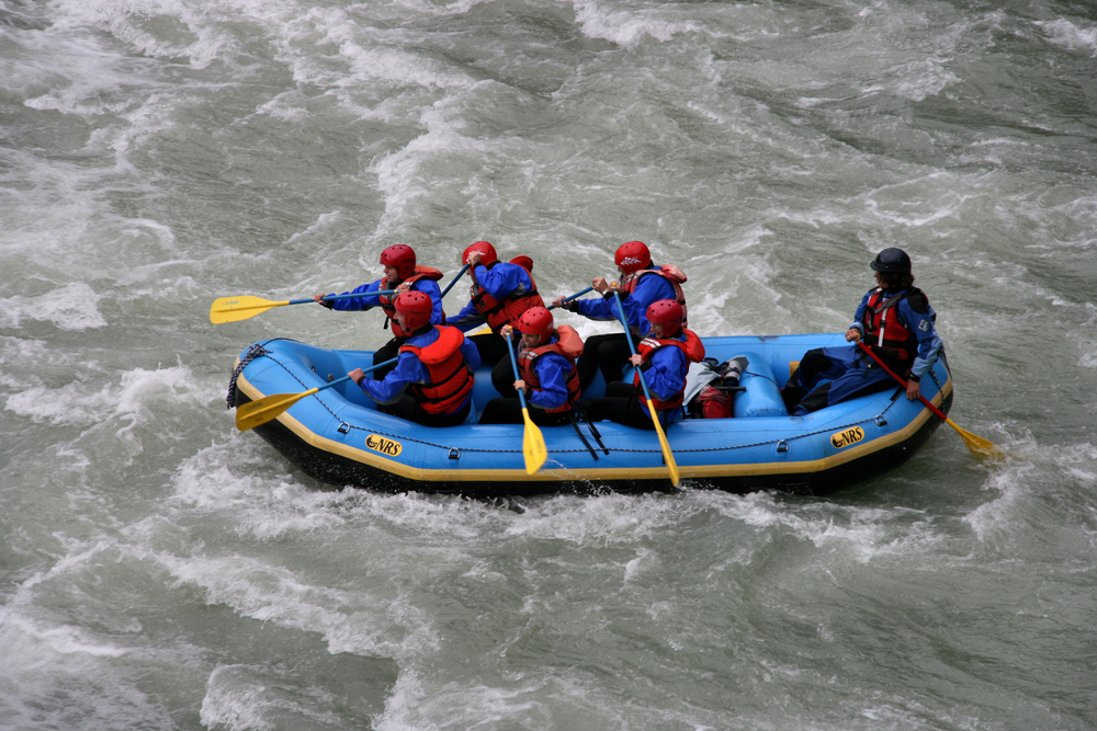 8 Thrilling White Water Rafting Destinations in North America ...