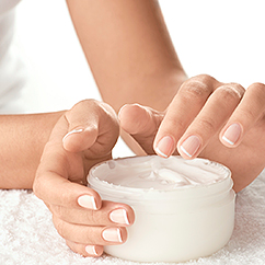Skin Moisturizing Basics | HowStuffWorks