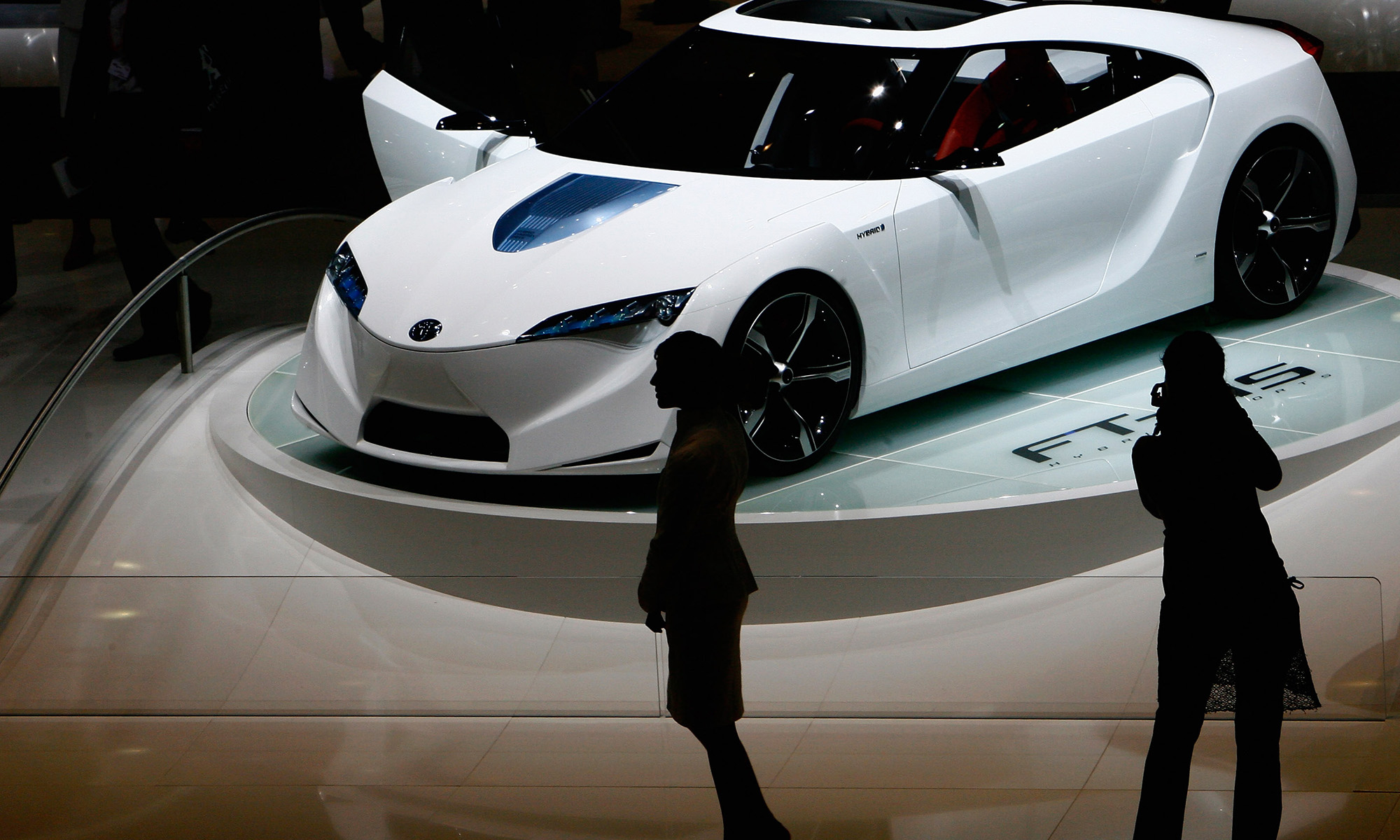 Toyota Ft 1 Hvit